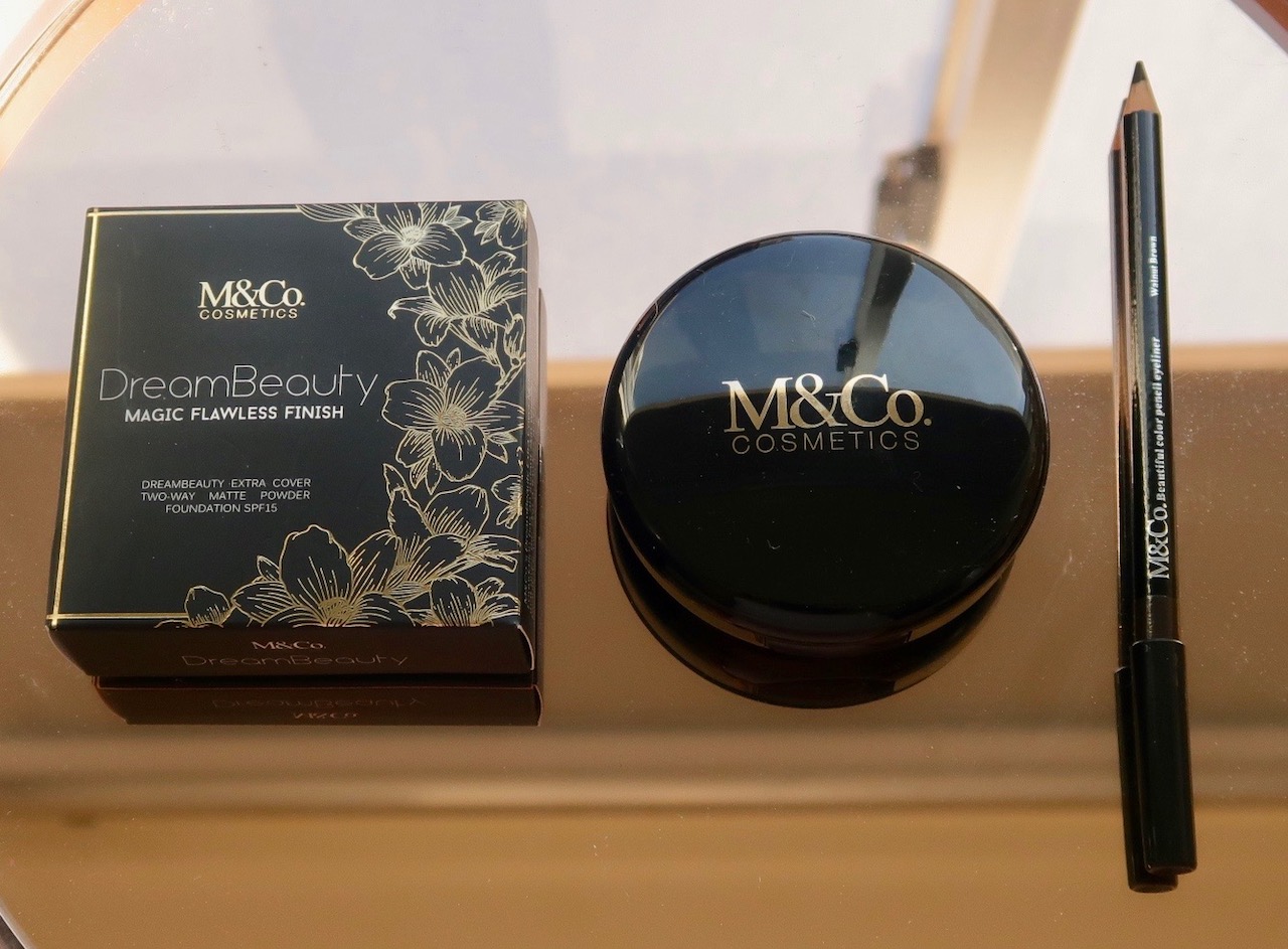 Good Discovery: M&Co Cosmetics Dream Beauty Powder Foundation and Brow ...