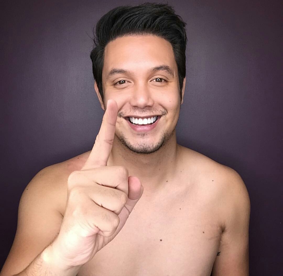 How This Pinoy Dad Flawlessly Transform Himself to Women of Game of ...