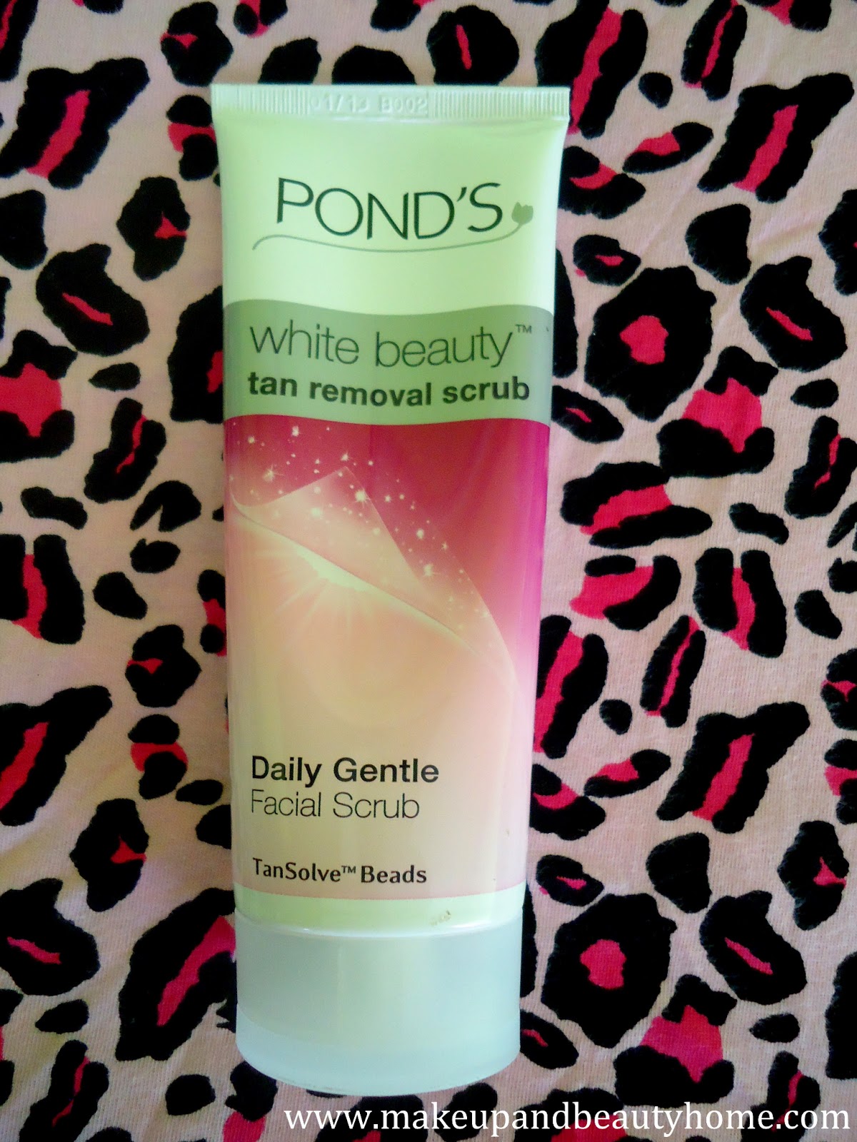 Pond’s White Beauty Tan Removal Scrub Review
