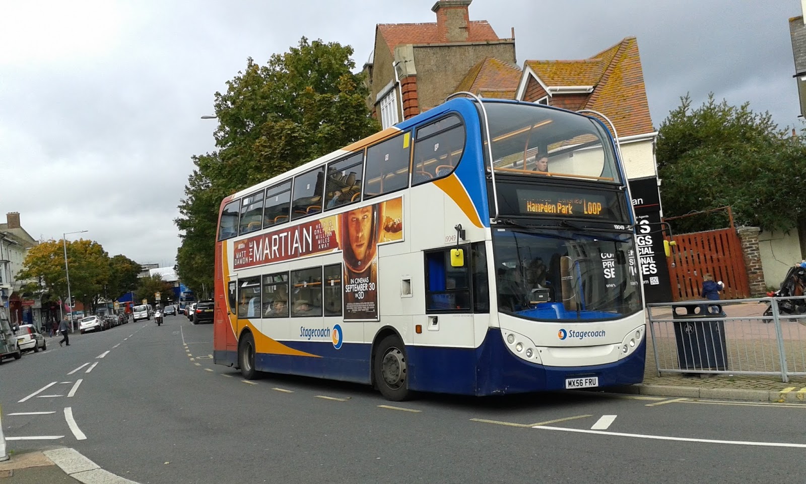 Lous bus pictures: Double Deckers on Loop revisited