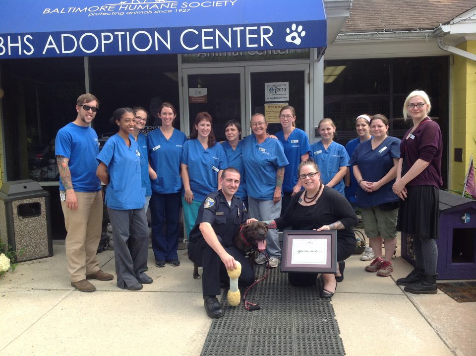 DogsRpeople2: Police Respond to "Vicious" Dog in Baltimore City