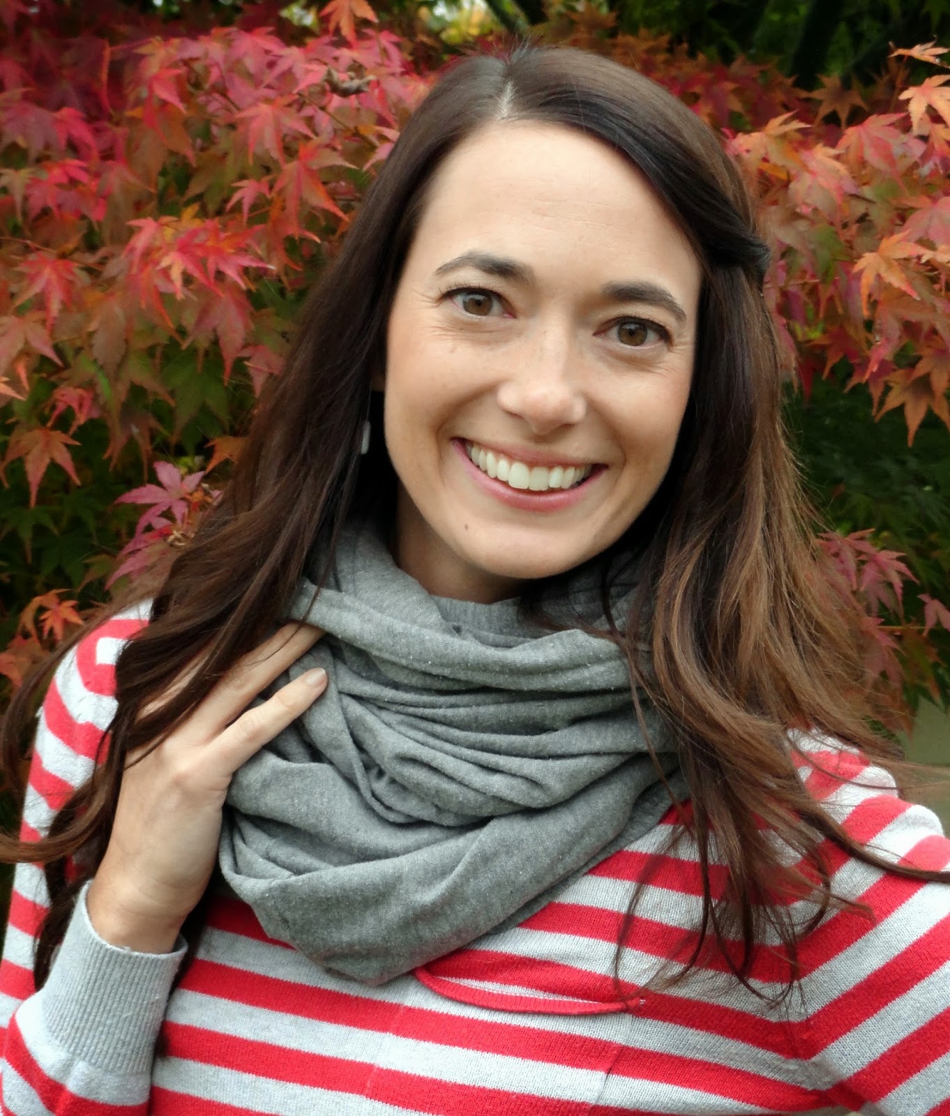 Infinity scarf tutorial...you will never guess what kind of fabric I ...