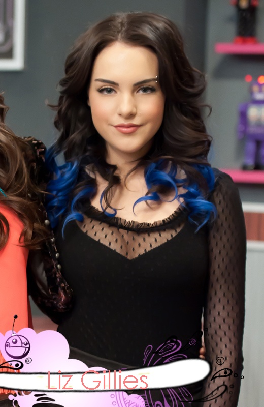 Victorious Latino: Liz Gillies y Jade