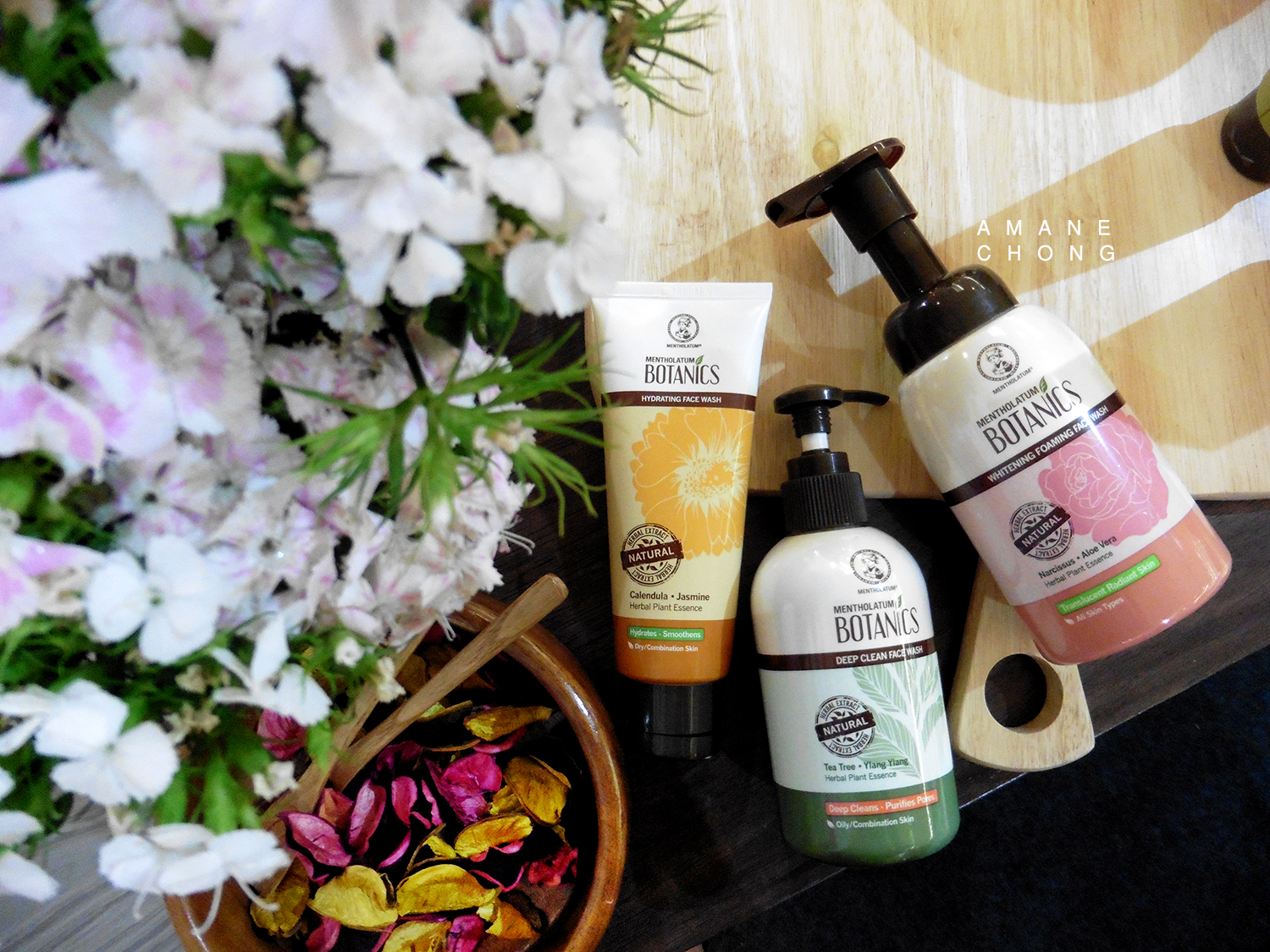 MENTHOLATUM BOTANICS | Amane Chong