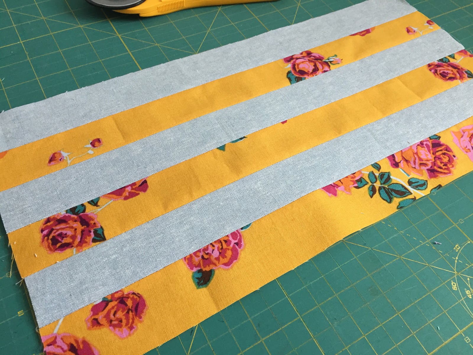 hot pink quilts: Stripey Stripe Block Tutorial