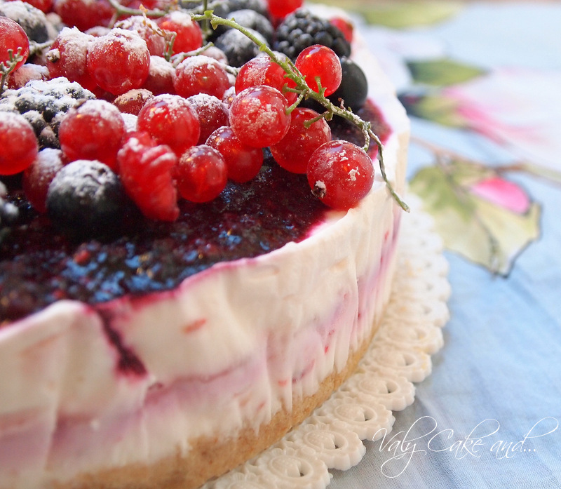 Valy Cake and...: Cheesecake quasi light ai frutti di bosco