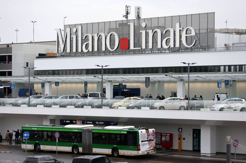 Come arrivare all'aeroporto di Linate da Milano - Montagna di Viaggi