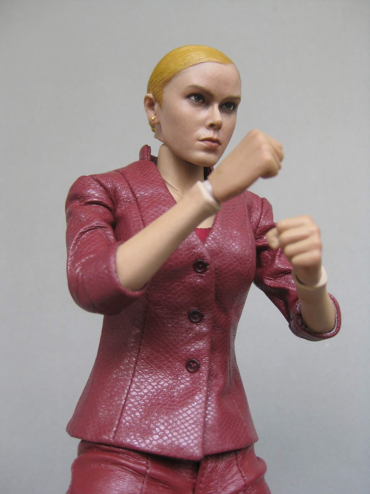 deSMOnd Collection: Pop Toys 1/6 "Terminator TX" in T3 Pt.2