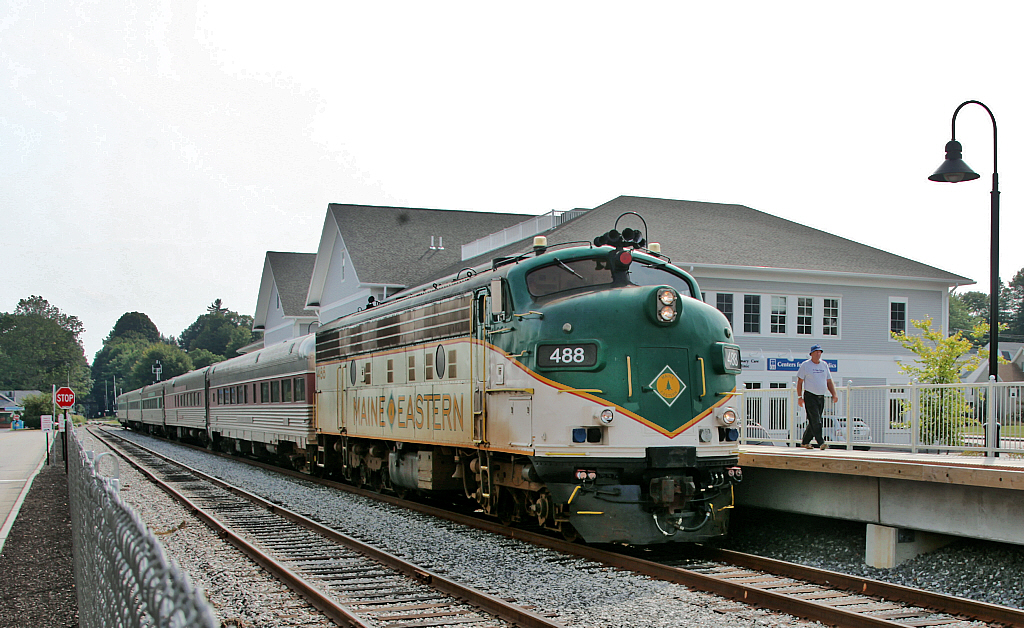 Railfan44's Railroad Photo Essays: the stories behind the pictures ...