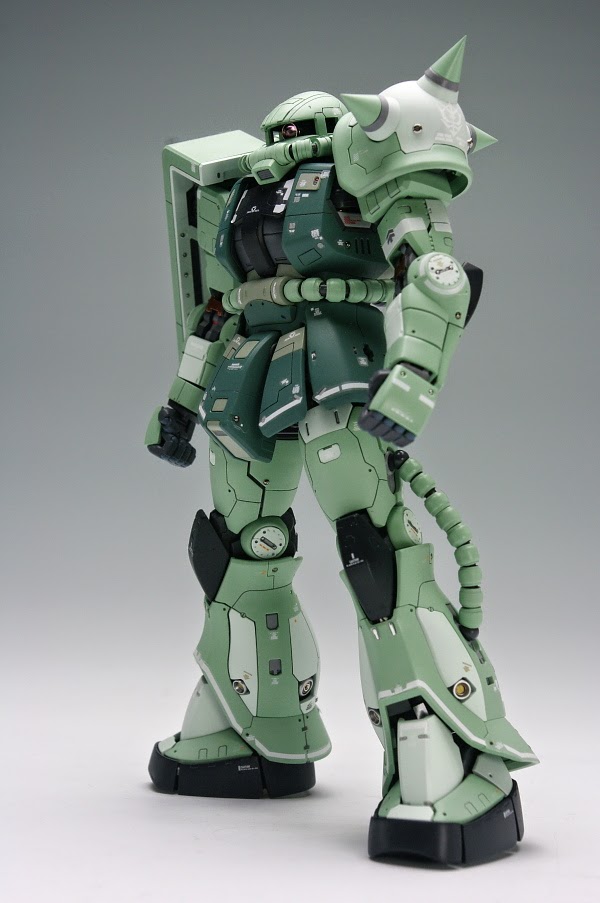 RG 1/144 Zaku II "Mass Production Type" Custom Build