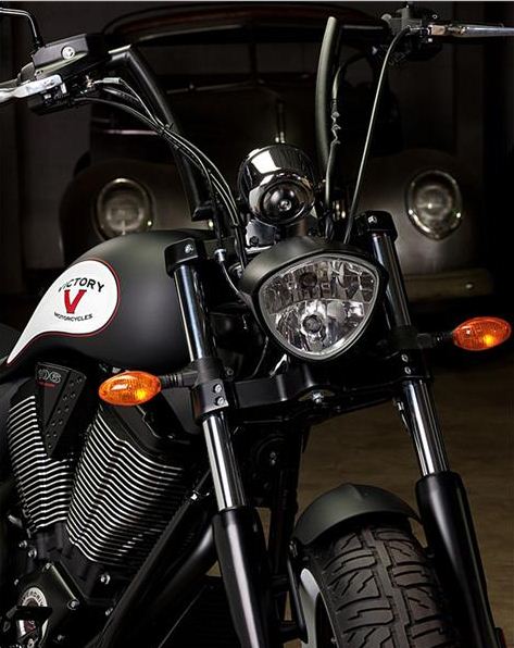 2012 Victory High-Ball motorcycle First Look