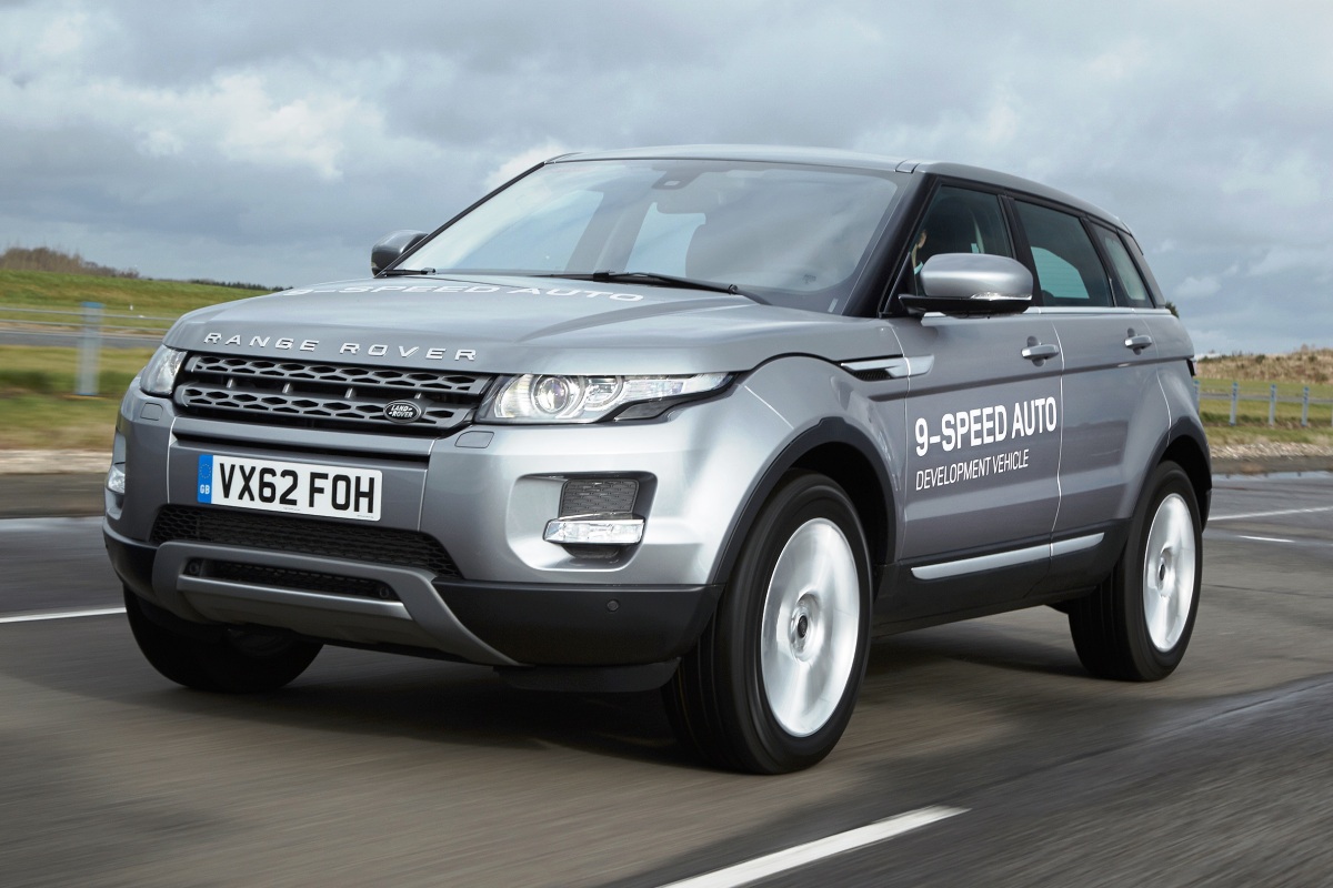 BERITA HARGA MOBIL: Range Rover Evoque Generasi Baru Gunakan 9 ...