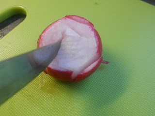 How- To no1: Make Radish Lotus Flowers/ Roses