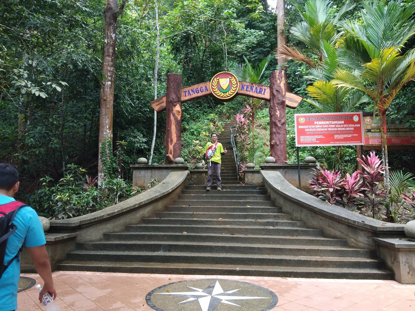 ISKANDAR JASSA BLOG: MENDAKI GUNUNG JERAI