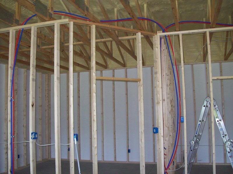 Mike and Lisa's World: Chapter 20...Pex Is Awesome...Drywall Is Not