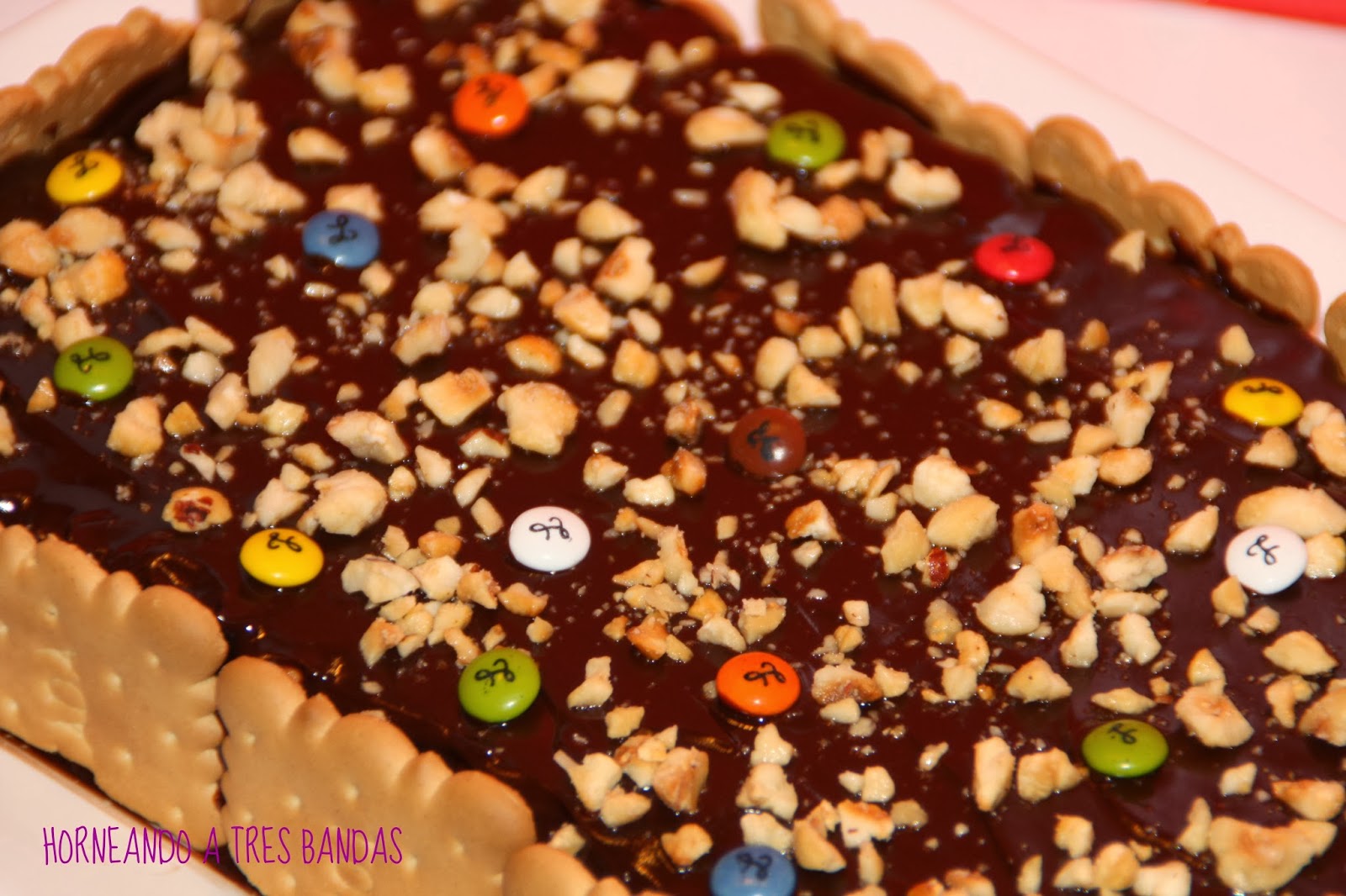 HORNEANDO A TRES BANDAS: TARTA DE GALLETA