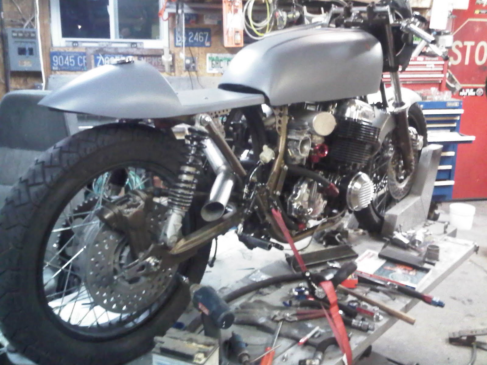RAS Moto: Honda cb750F turbo cafe racer progress report