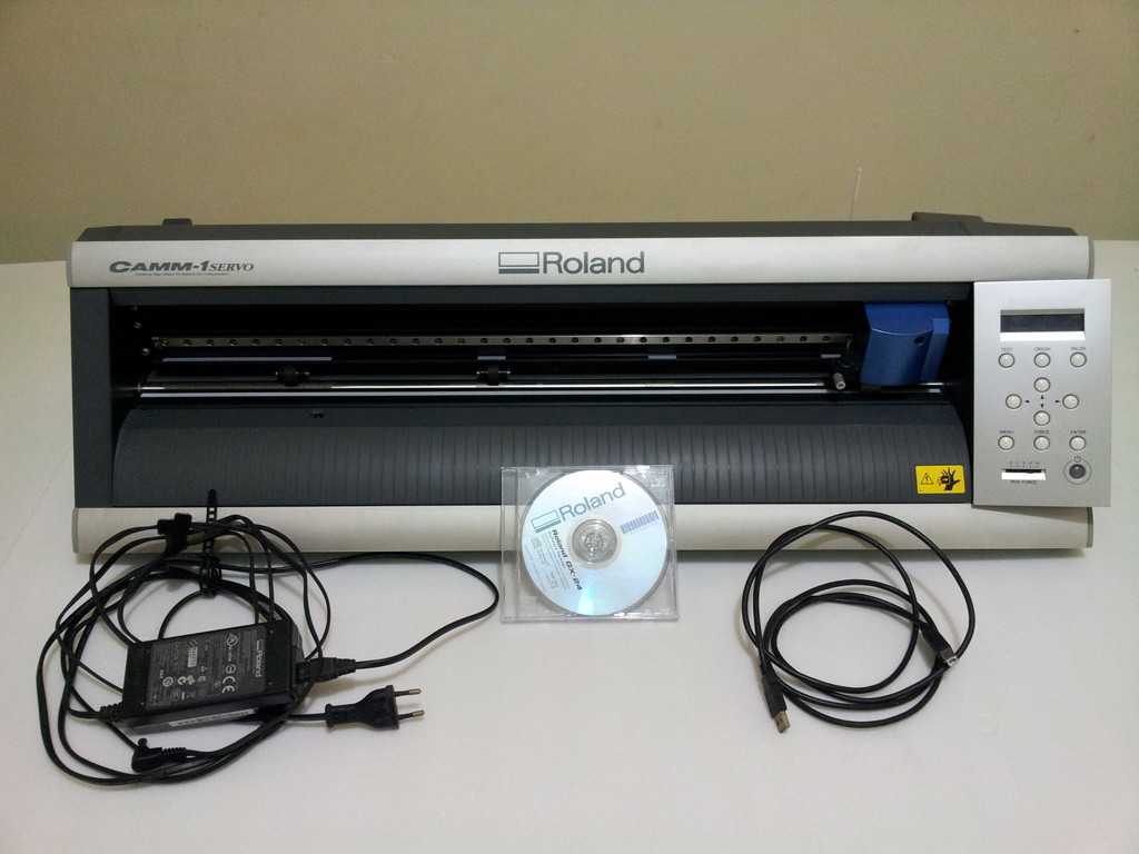 Prestasi Decals Factory: Mengenal Mesin Cutting Sticker