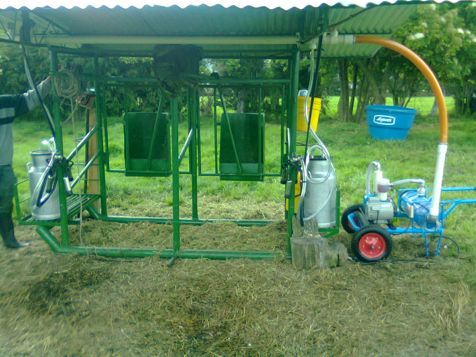 Equipos de ordeño, maquinas de ordeño, ordeñadoras AGROCEREZO.: Equipos ...