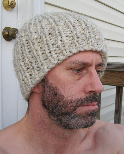 Lovely Yarn Escapes : Free Pattern Thursday - Super Bulky Hats!
