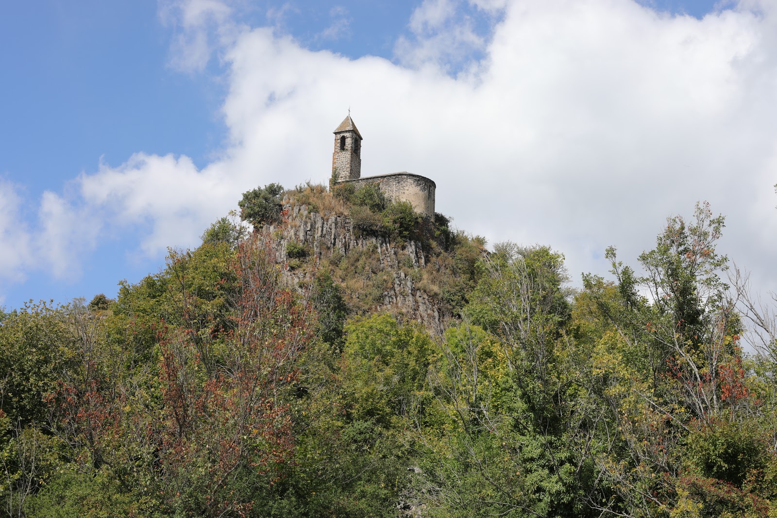 Rosko R@ndo: 7 septembre 2018 séjour Auvergne : St Floret, église du ...