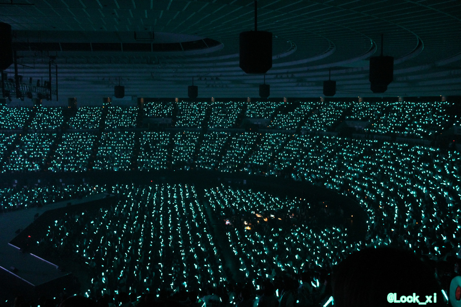 Shining Treasures: the last day of the shinee world concert