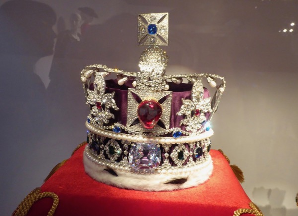 Hollywood Movie Costumes and Props: Emmy-nominated costumes from The ...