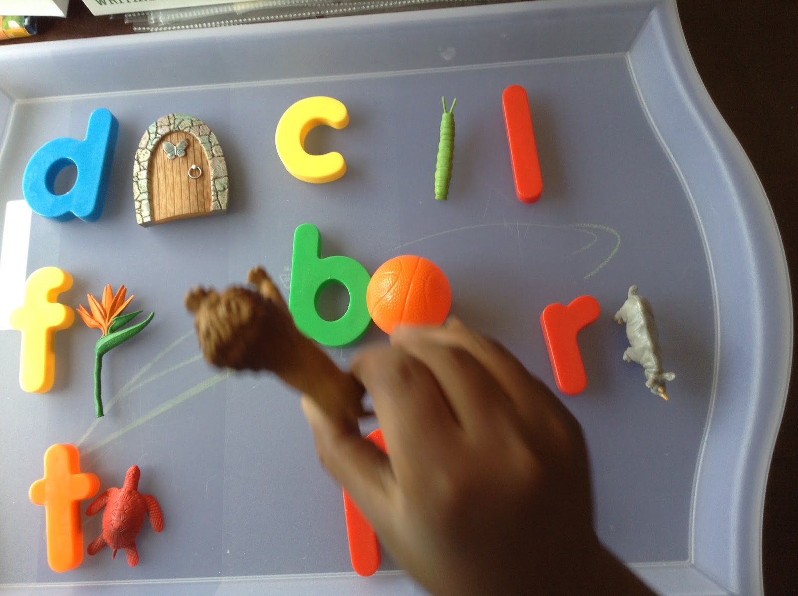 TeacherMomPlus3: Mystery Bag Beginning Sound Activity