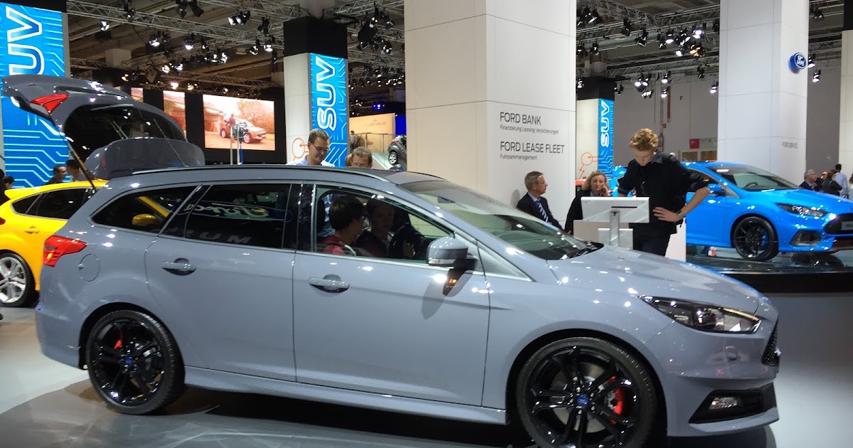 m e m o: Slate Gray Ford Stationwagon