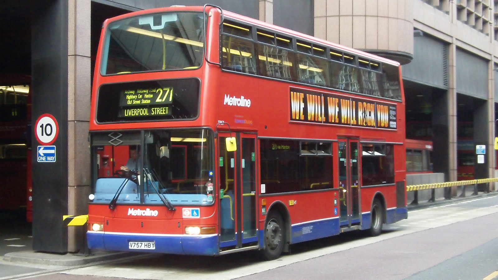 The London Bus Team: Latest Pictures