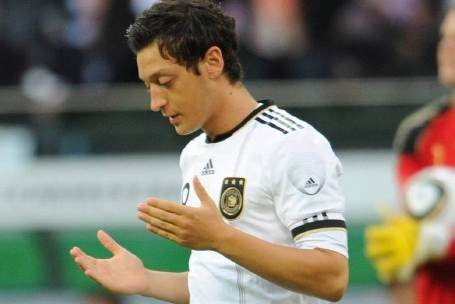 Mesut Ozil Is a Muslim - Articles about Islam