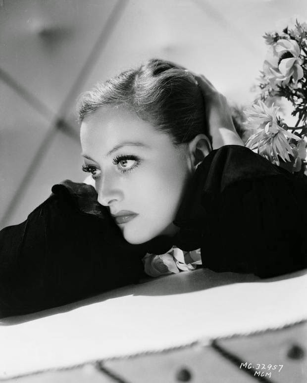 Photographer George Hurrell & The Art Of Hollywood Glamour | Austin ...