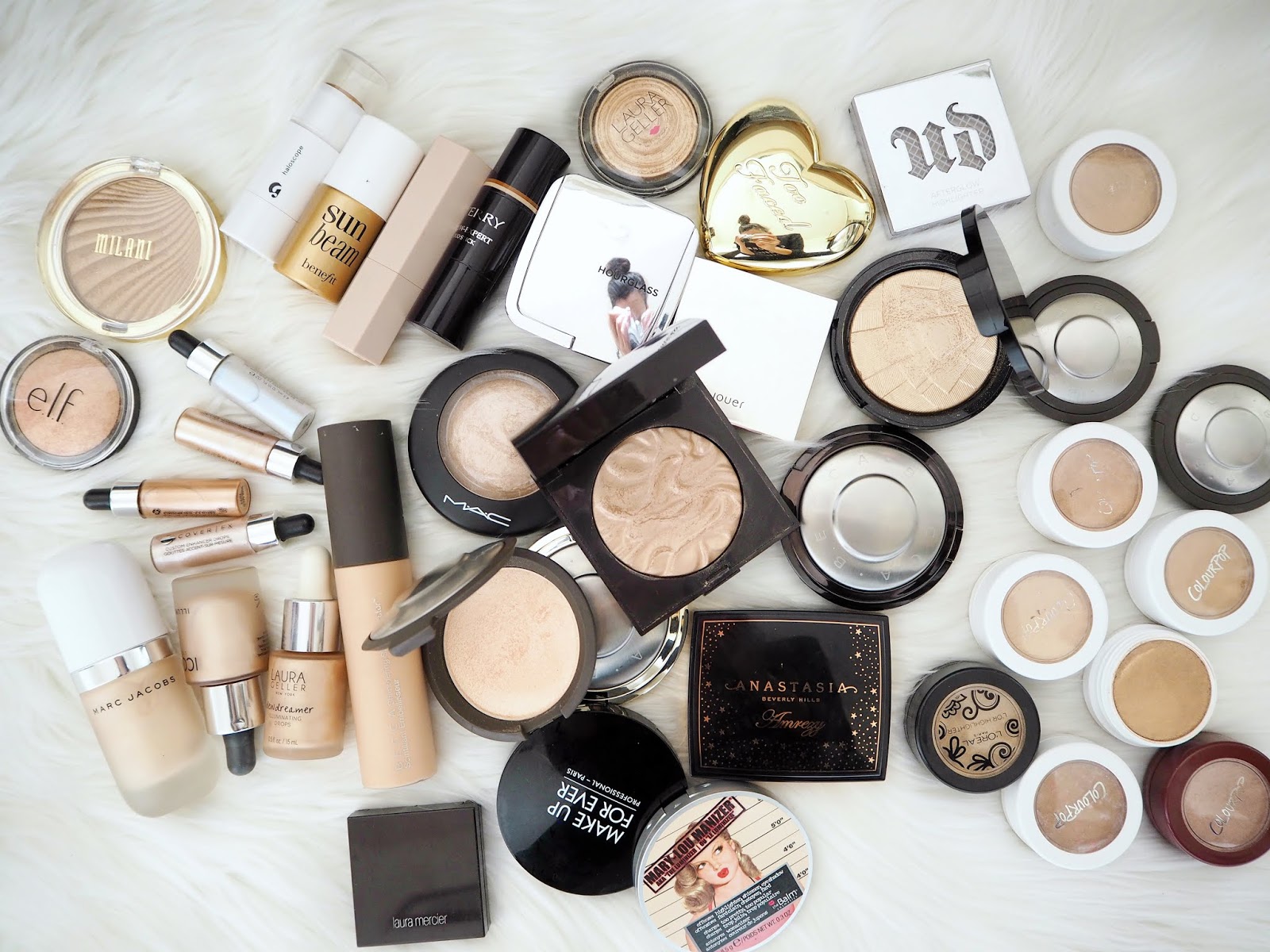 Decluttering my Collection | The Highlighter Edit | Jasmine Talks Beauty