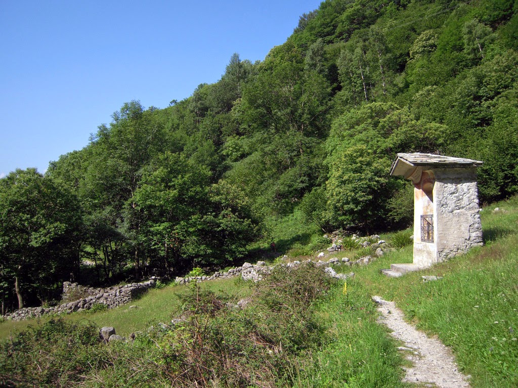 Le non-recensioni di Gcm: Val Codera. 2. Dal Rifugio Brasca a Novate ...