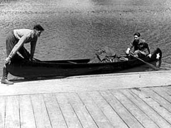 The Log Blog: B2R by the fire side. 'Canoeing with the Cree' - by Eric ...