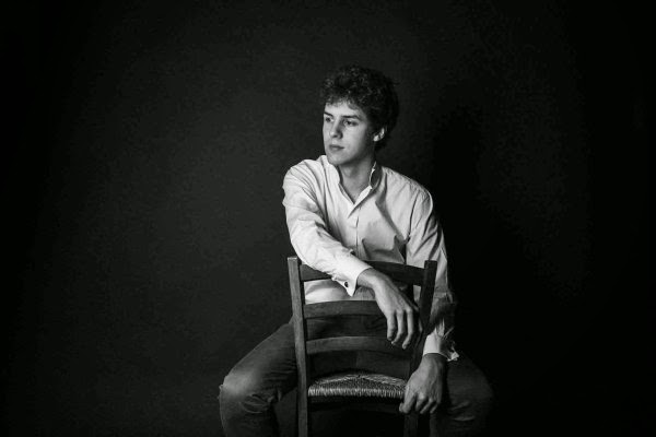 Lire peut sauver une vie: [ Clément Benech ]