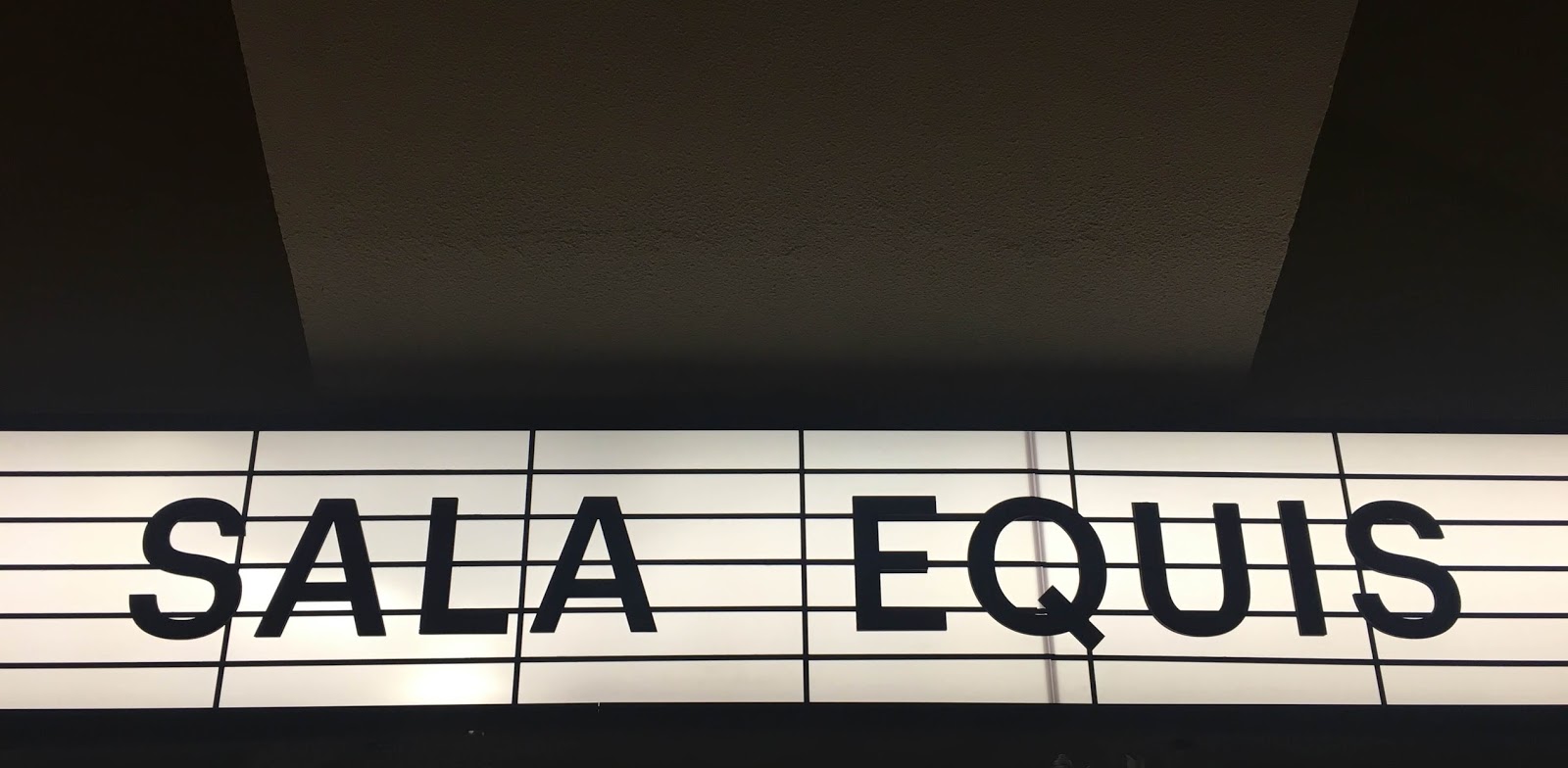 ESTAMOSTENDENCIADOS: SALA EQUIS; mucho más que cine, gastronomía y ...
