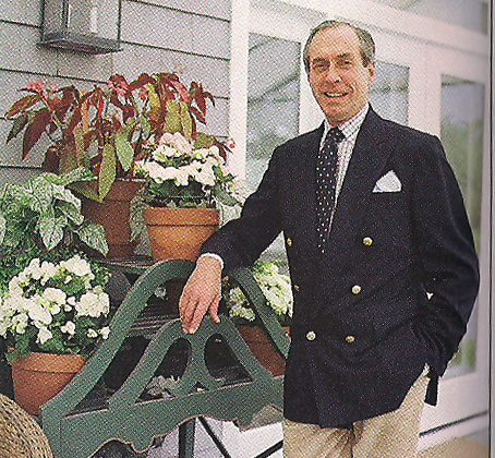 The Devoted Classicist: Mark Hampton at Home in Southampton