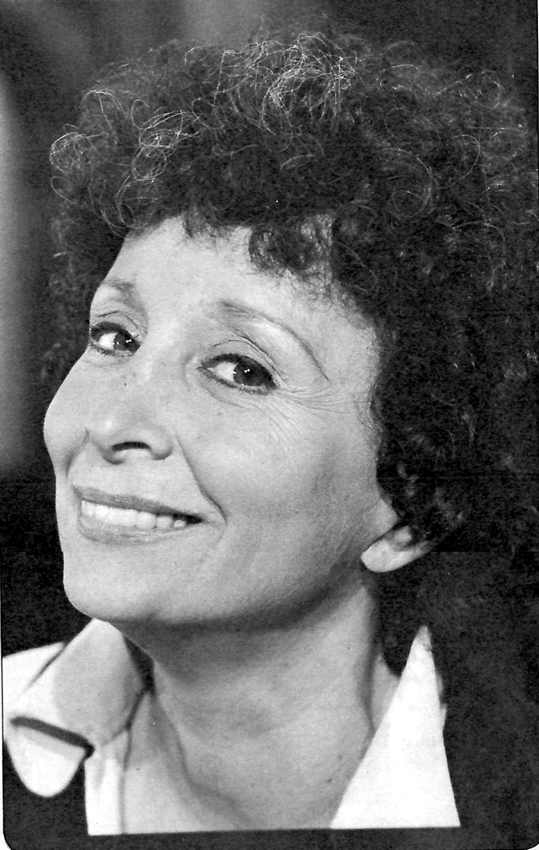 Astros em Revista: MARISA SANCHES GRANDE E PIONEIRA ATRIZ DA TV TUPI