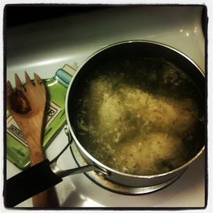 Awesome Improvised Meals: "Tostadas con Hogado y pollo" (Colombian Recipe)