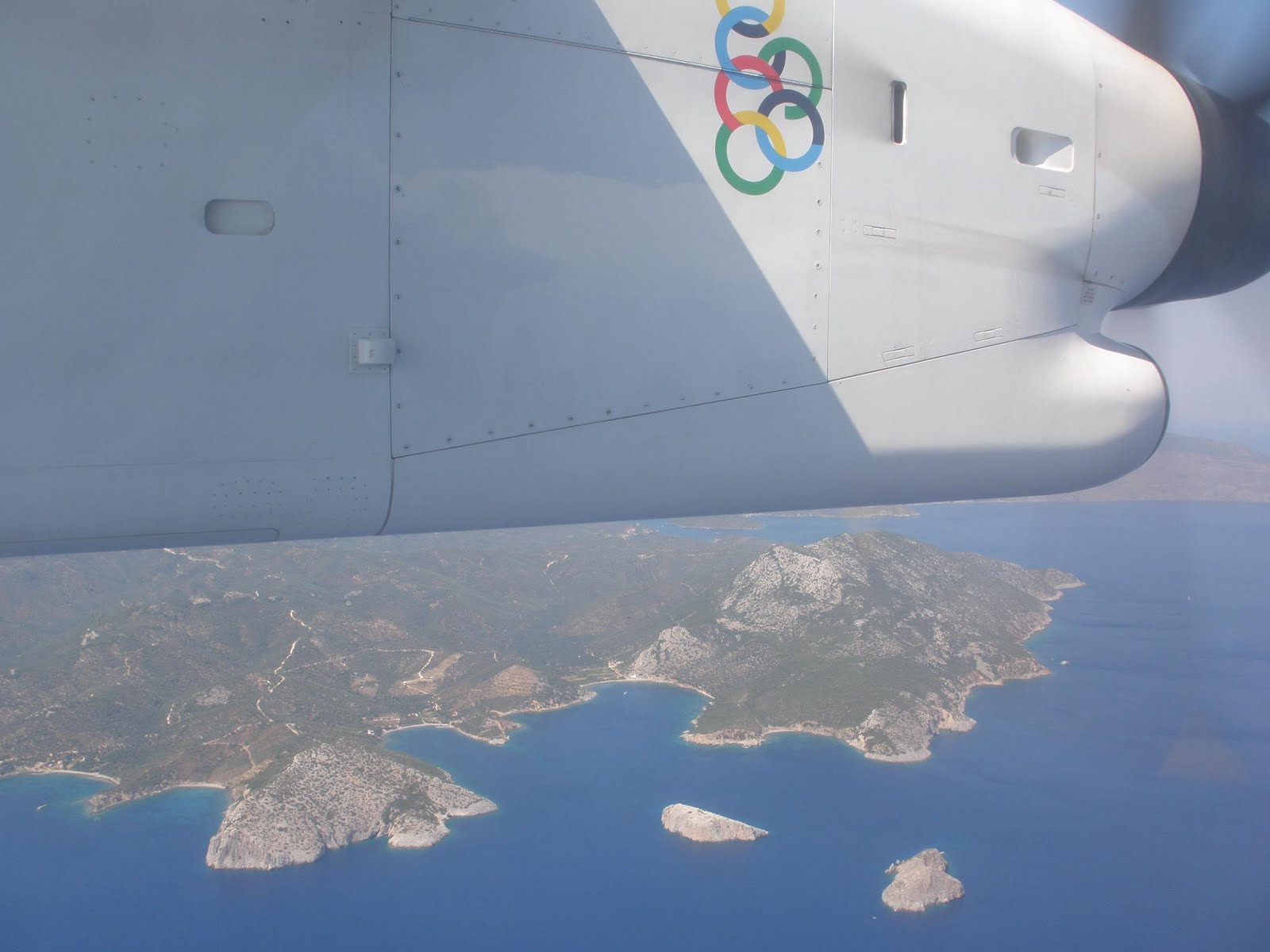 Ιδιωτική Οδός: ΣΤΗ ΜΥΤΙΛΗΝΗ ΓΙΑ ΤΟΝ ΕΛΥΤΗ