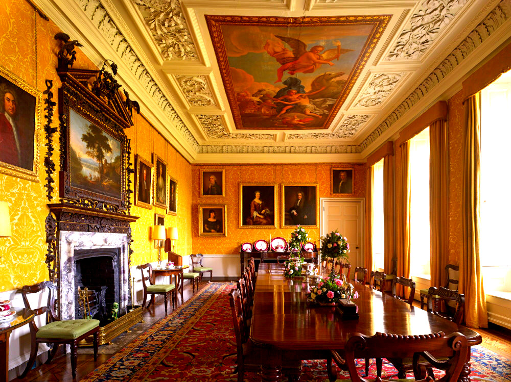 loveisspeed.......: Hanbury Hall was built by the wealthy chancery ...