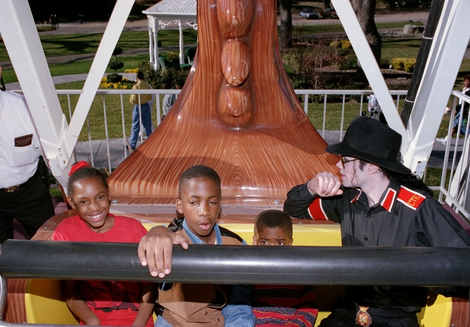 [FOTOS] Michael Jackson em Neverland - 07 de janeiro de 1994 - MJFans ...