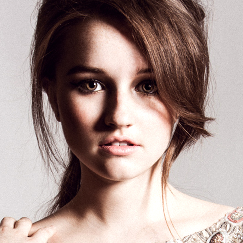Slice of Cheesecake: Kaitlyn Dever, pictorial