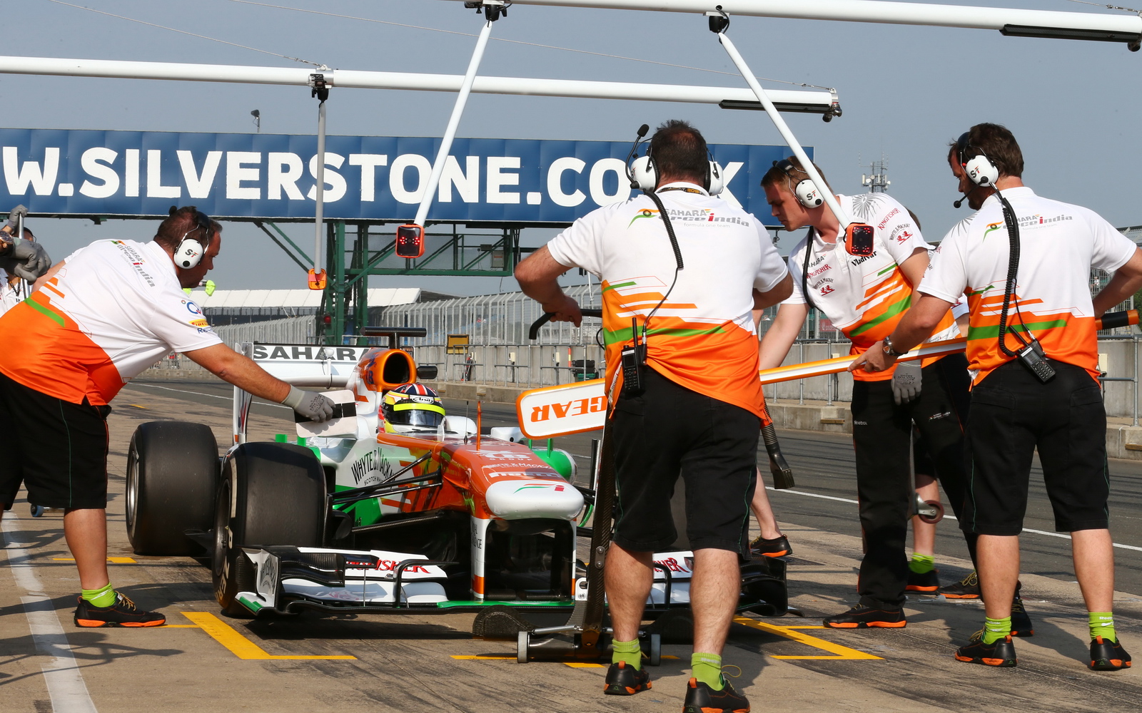 2013 SILVERSTONE TEST: DAY 2 IN HIGH RESOLUTION IMAGES - FORMULA 1