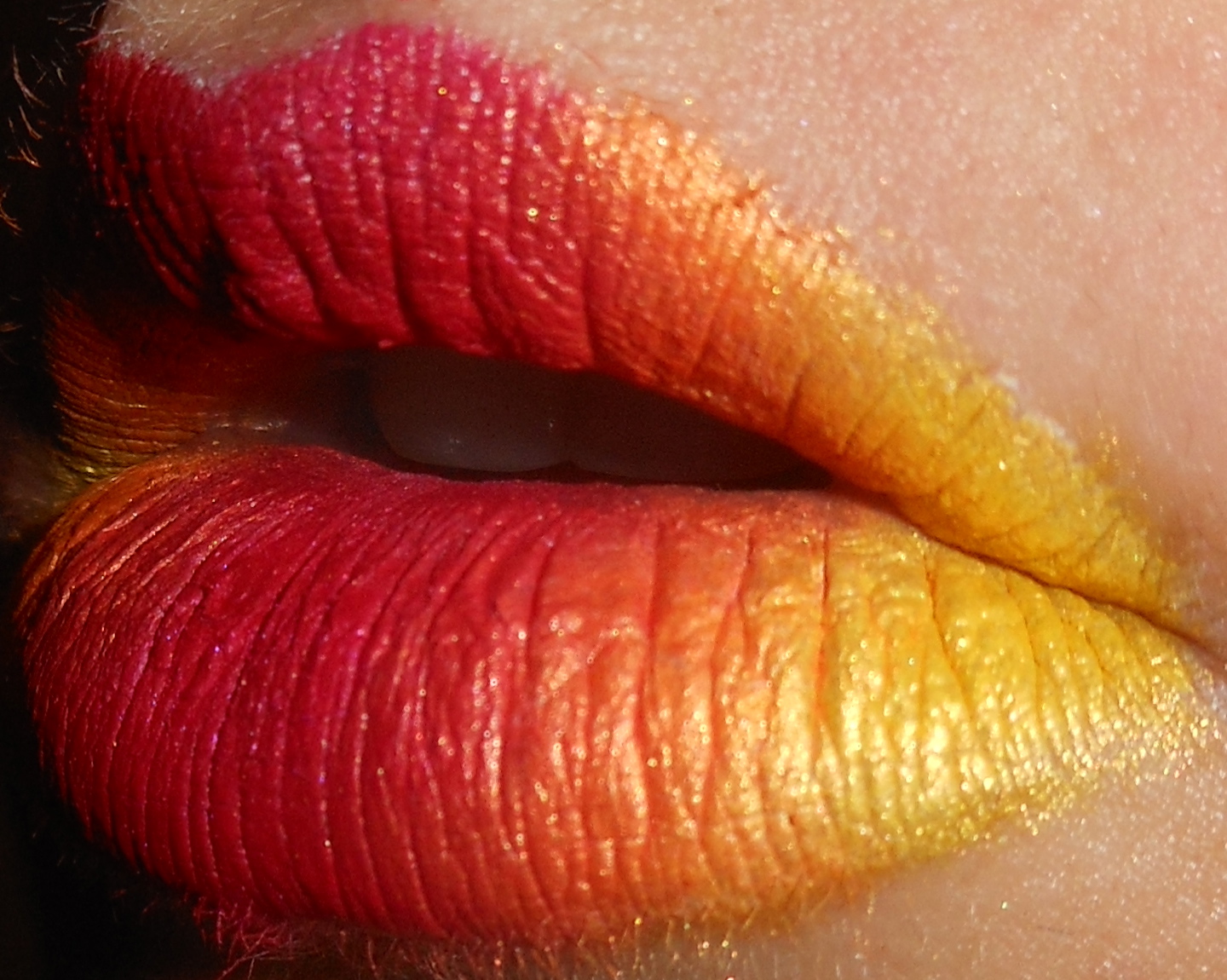 Marissa's Makeup World : Sunset-inspired lips