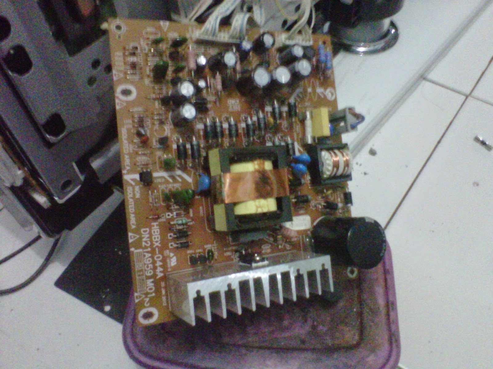 REPARASI DAN SERVICE TELEVISI LCD TV LED TV SMART TV 3D TV PANGGILAN ...