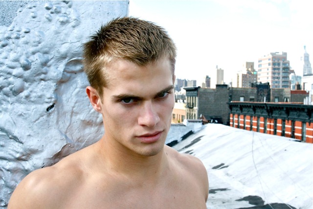 L'Homme du Jour: SETH KUHLMANN