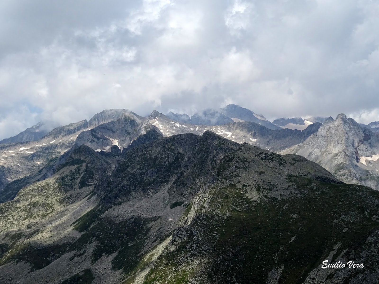 CAMINANDO HACIA LAS ALTURAS: TOUR DEL ANETO (JULIO 2017)