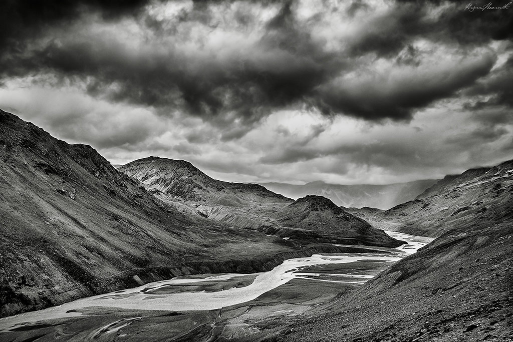 Arjun Haarith: Spectacular Spiti : Journey to the Moon shaped lake ...
